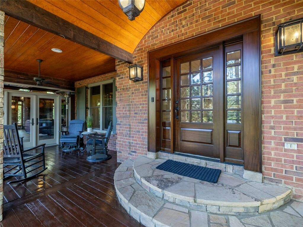 5445 Trowbridge Drive, Dunwoody, GA 30338 | MLS# 7360208 | Ansley Real ...