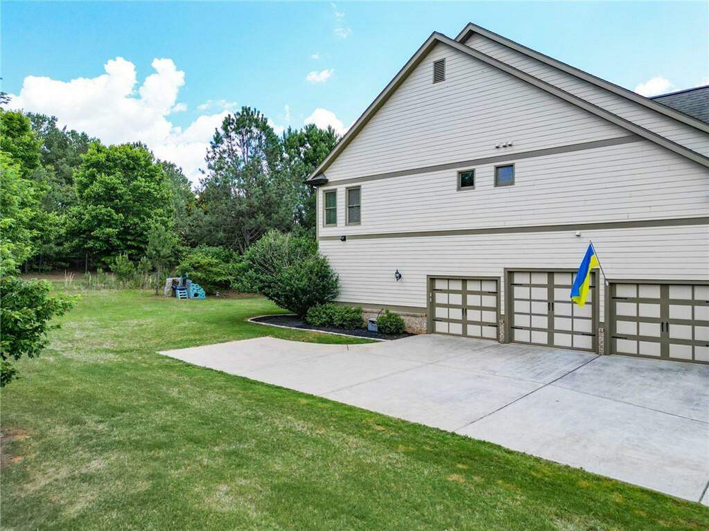 201 Beacon Cove, Canton, GA 30114 | MLS# 7488628 | Ansley Real Estate