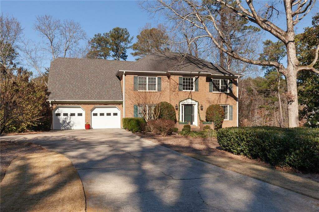 4327 Lake Chimney Court Ne, Roswell, GA 30075 | MLS# 7501219 | Ansley ...