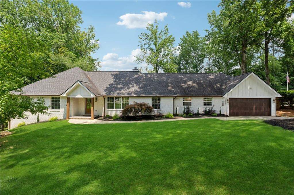 690 Amberidge Trail, Atlanta, GA 30328 | MLS# 7607854 | Ansley Real Estate