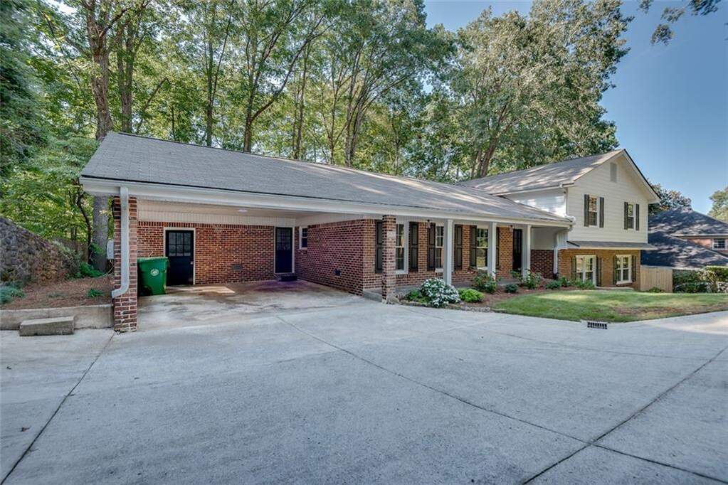 2689 Cosmos Drive Ne, Atlanta, GA 30345 | MLS# 7656602 | Ansley Real Estate