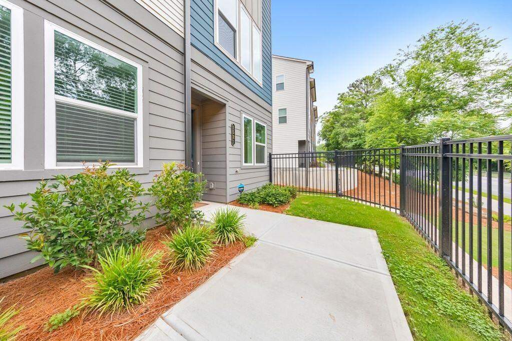 1521 Layton Lane Nw, Atlanta, GA 30318 | MLS# 7665833 | Ansley Real Estate