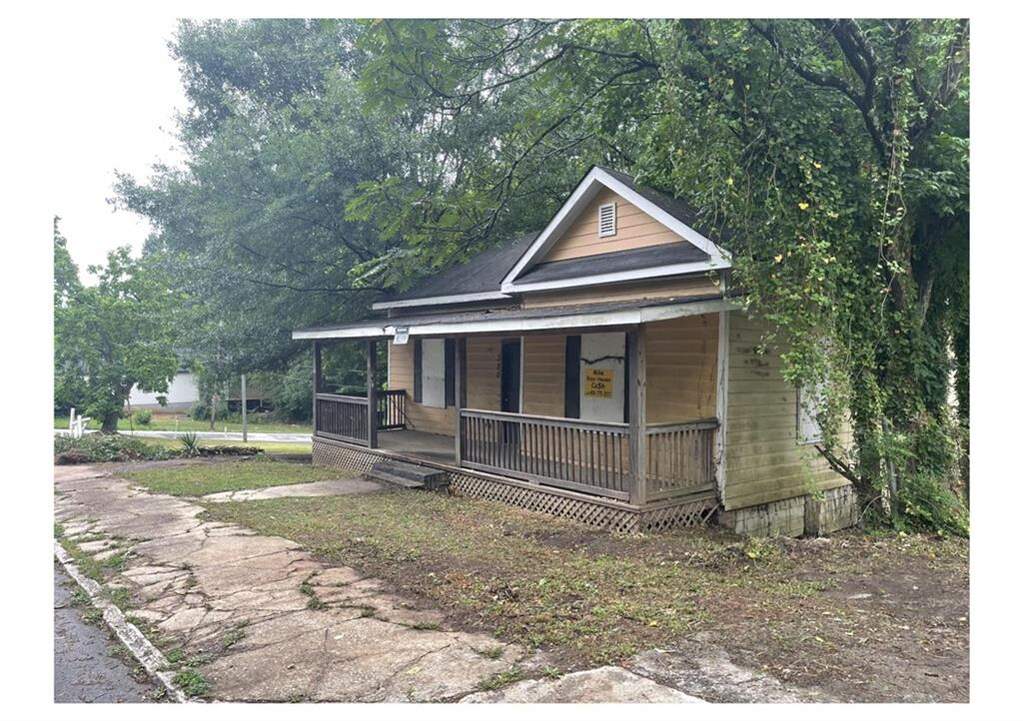 390 Andrew J Hairston Place Nw, Atlanta, GA 30314 | MLS# 7673759 ...