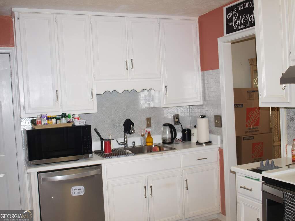 3738 Windy Hill Drive Se, Conyers, GA 30013 | MLS# 10601467 | Ansley ...