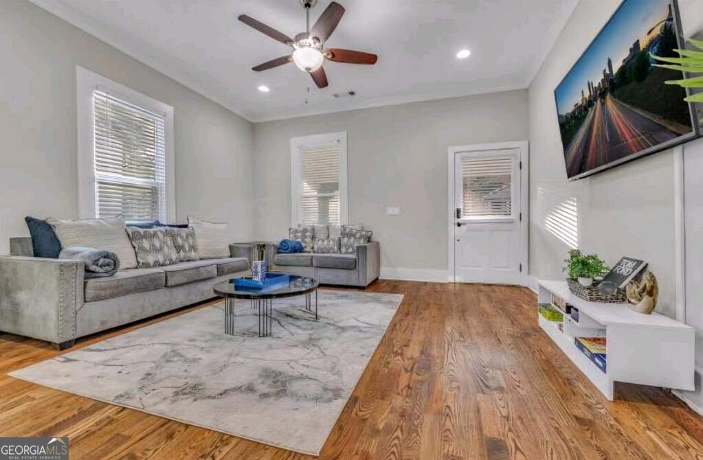 1013 Sw Peeples Street, Atlanta, GA 30310 | MLS# 20163387 | Ansley Real ...