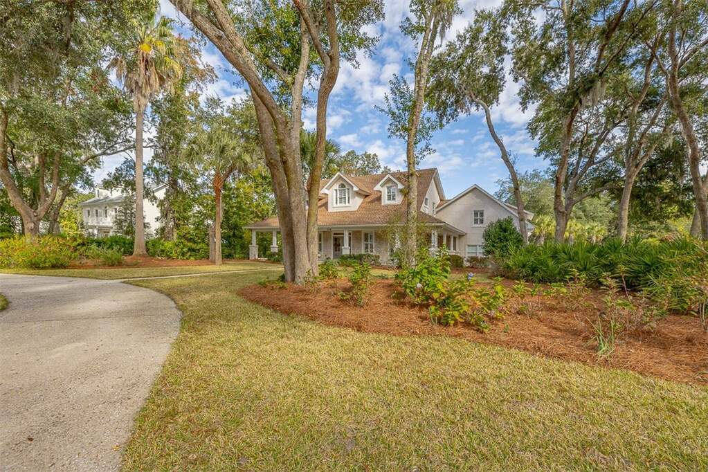 258 Saint James Avenue, St Simons Island, GA 31522 | MLS# 1658108 ...