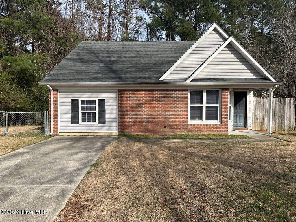 219 Wedgewood Drive, Jacksonville, NC 28546 | MLS# 100556426 | Ansley ...