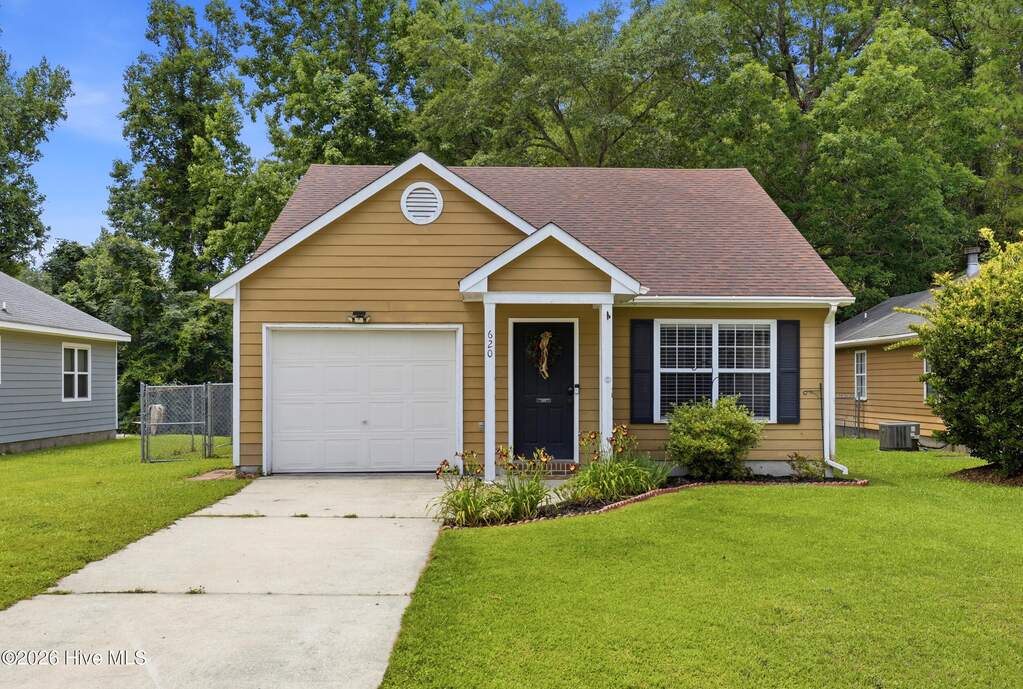 620 S Hampton Drive, Jacksonville, NC 28546 | MLS# 100581778 | Ansley ...
